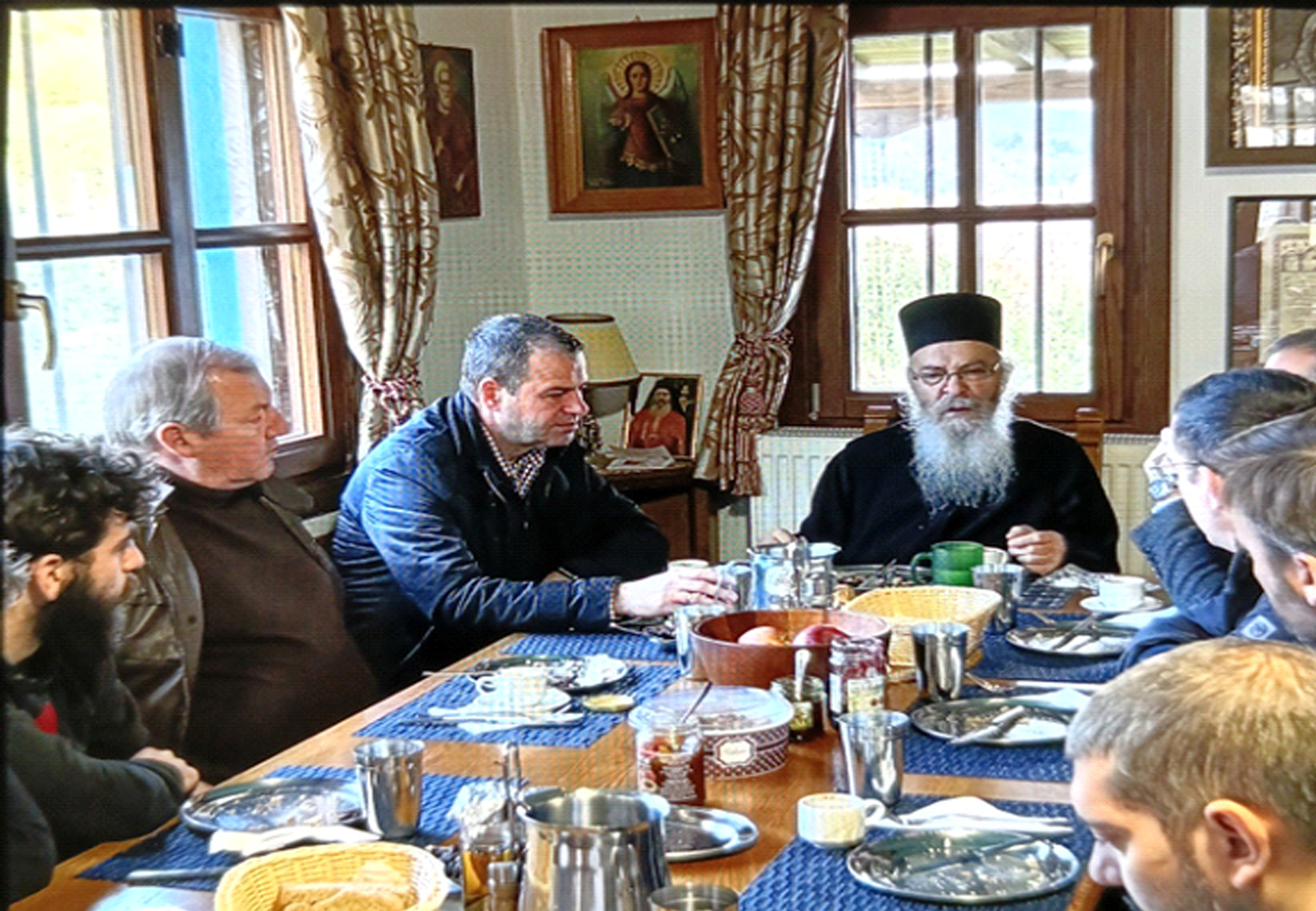 ΠΡΟΣΚΥΝΗΜΑ ΤΩΝ ΦΟΙΤΗΤΩΝ ΤΟΥ ΤΜΗΜΑΤΟΣ ΘΕΟΛΟΓΙΑΣ ΤΟΥ ΕΚΠΑ ΣΤΟ ΑΓΙΟ ΟΡΟΣ - elora.gr