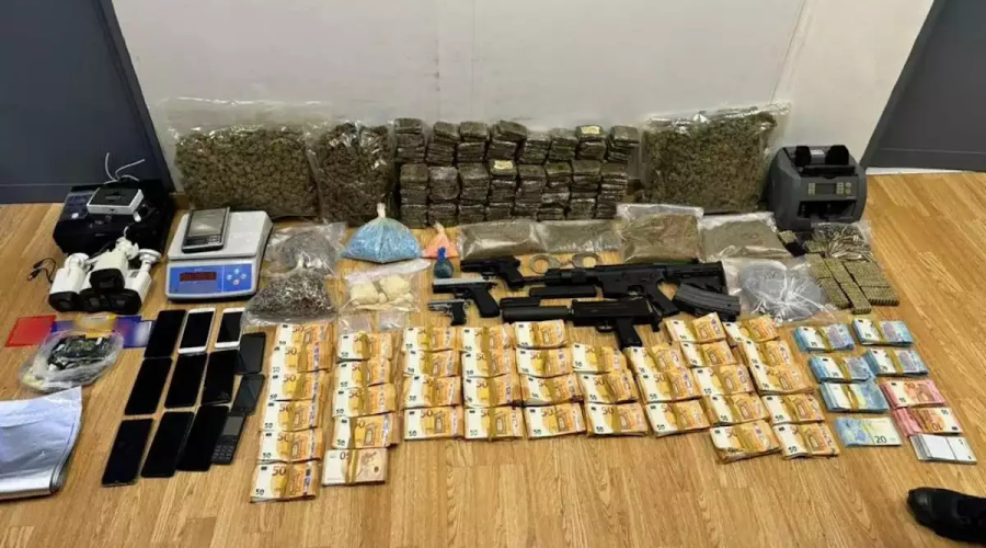 Εξαρθρώθηκε κύκλωμα που διακινούσε κάνναβη και χάπια ecstasy – Πάνω από ...